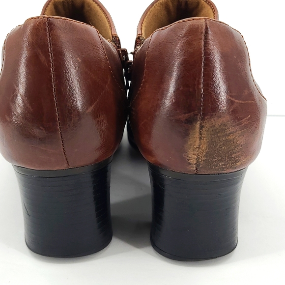 Clarks | Shoes | Clarks 95 Brown Leather Side Zip Short Boot Heeled 2 ...